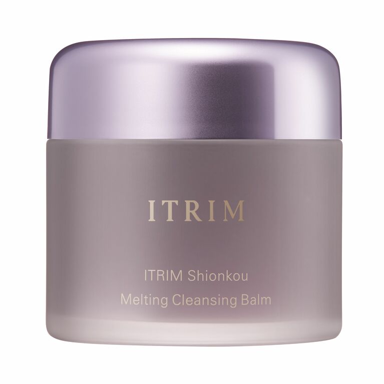 「大人の肌にダブル洗顔は不要」 美容ジャーナリストの第一人者による 大人の女がやってはいけないこと | 写真 | 1枚目